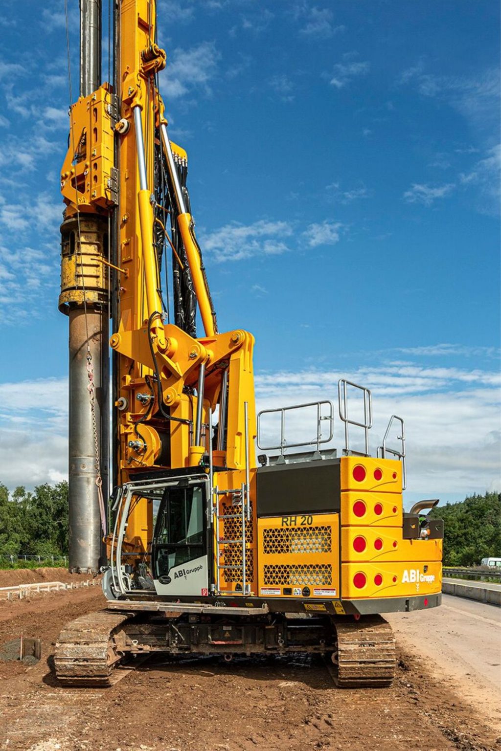 Delmag – Caisson Consultant Inc